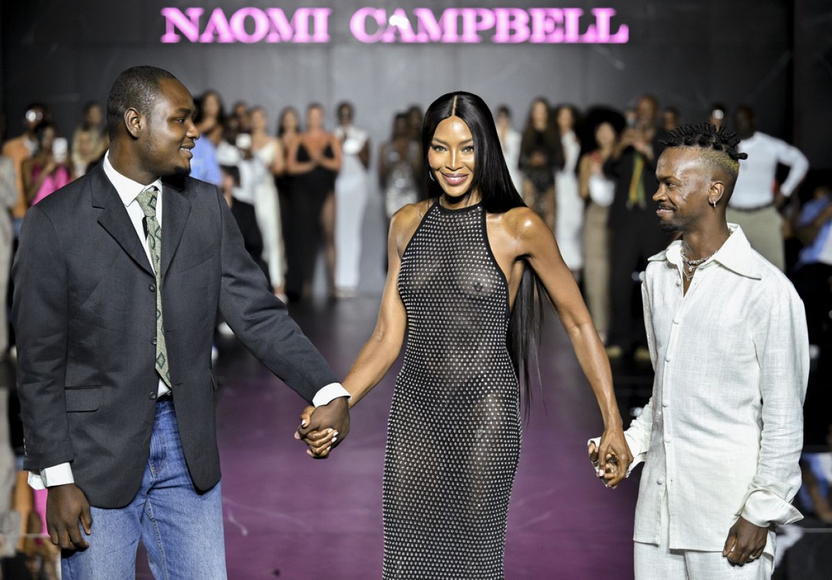 A life in clothes: Naomi Campbell's extraordinary fashion career gets ...