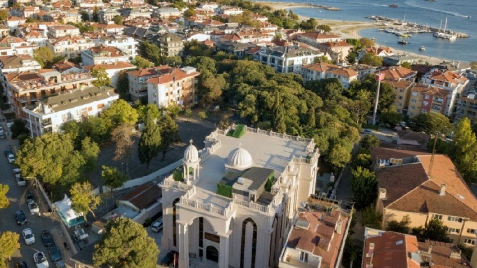 Mor Efrem Süryani Kilisesi: Türkiye Cumhuriyeti tarihinde inşa edilen ...