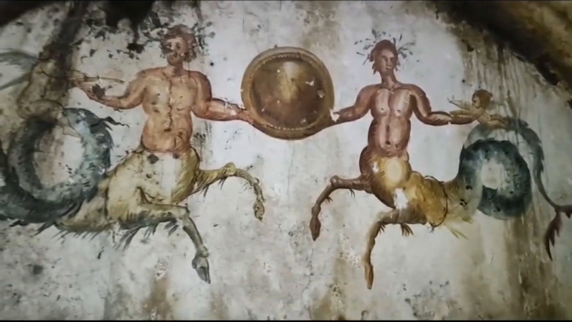 Vídeo. Así entran por primera vez en una tumba romana descubierta en ...