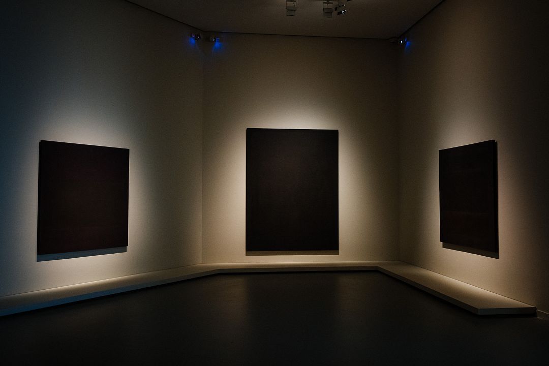 Paris exhibition presents 115 masterpieces by iconic American painter ...