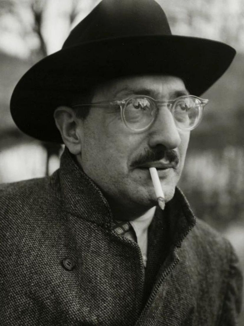Paris exhibition presents 115 masterpieces by iconic American painter ...