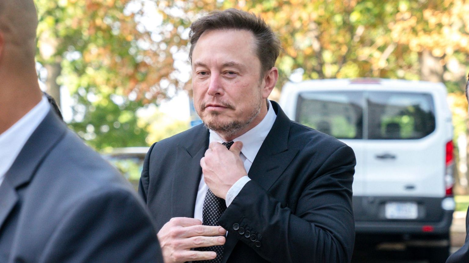 Elon Musk offers $1 billion to Wikipedia to change their name to ...
