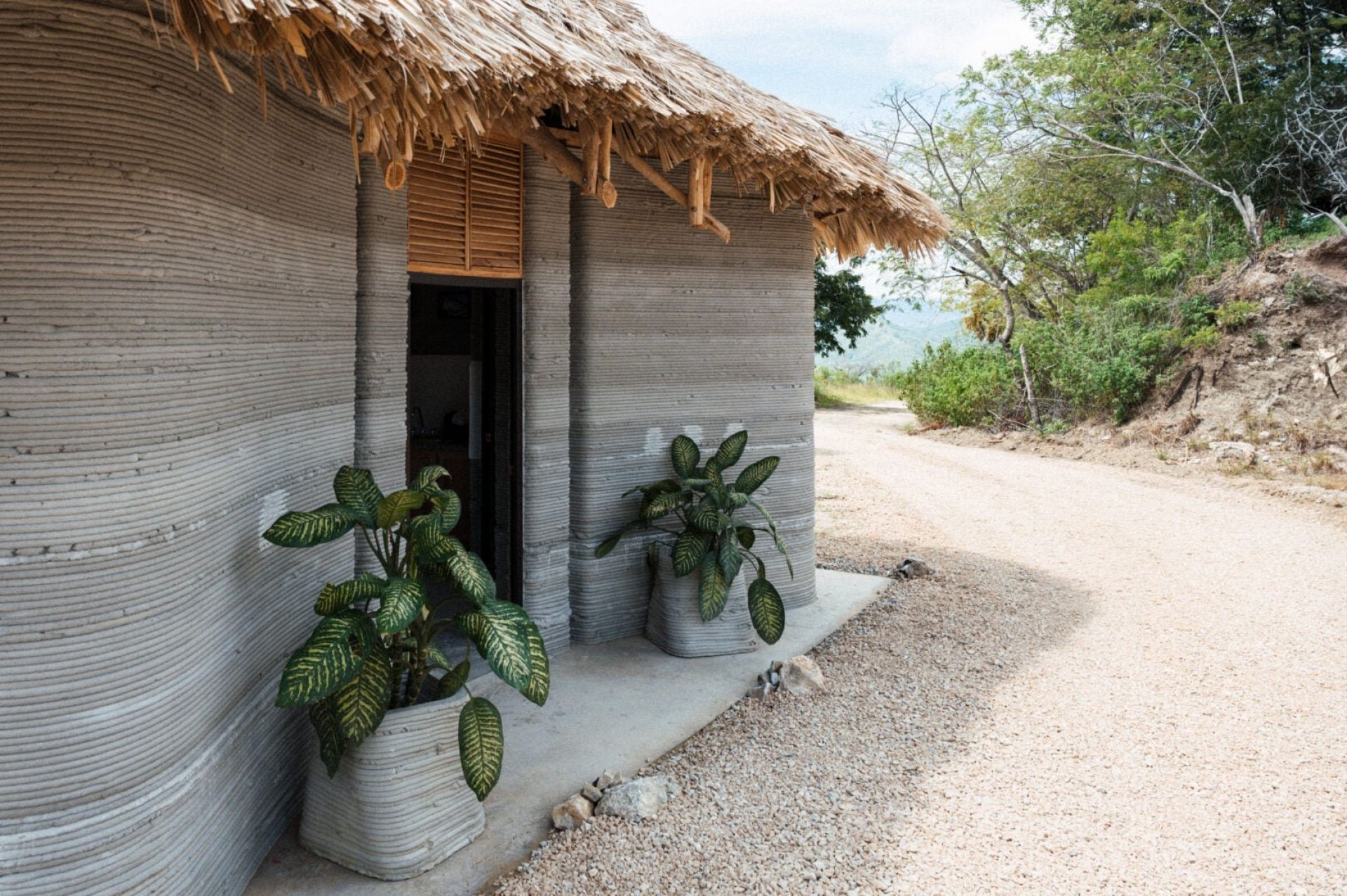 This company has 3D-printed a house that can withstand a 9.0 magnitude ...