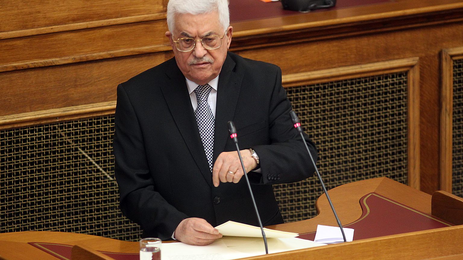 Μητσοτάκης σε Αμπάς: «Τρομοκράτες η Χαμάς, υπέρ λύσης δύο κρατών η ...