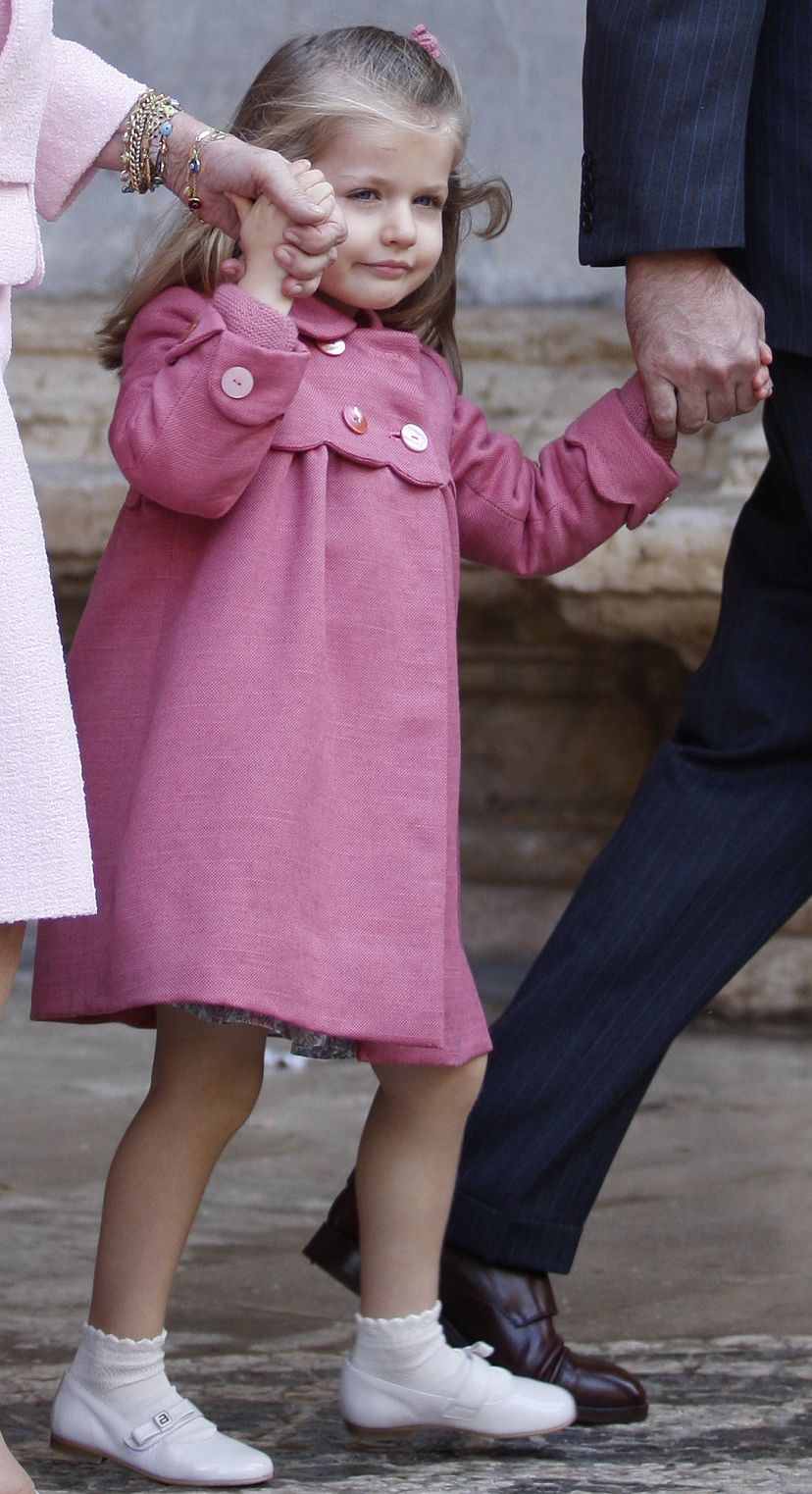 Princess Leonor, Spain's future Queen, turns 18: Her life in pictures ...
