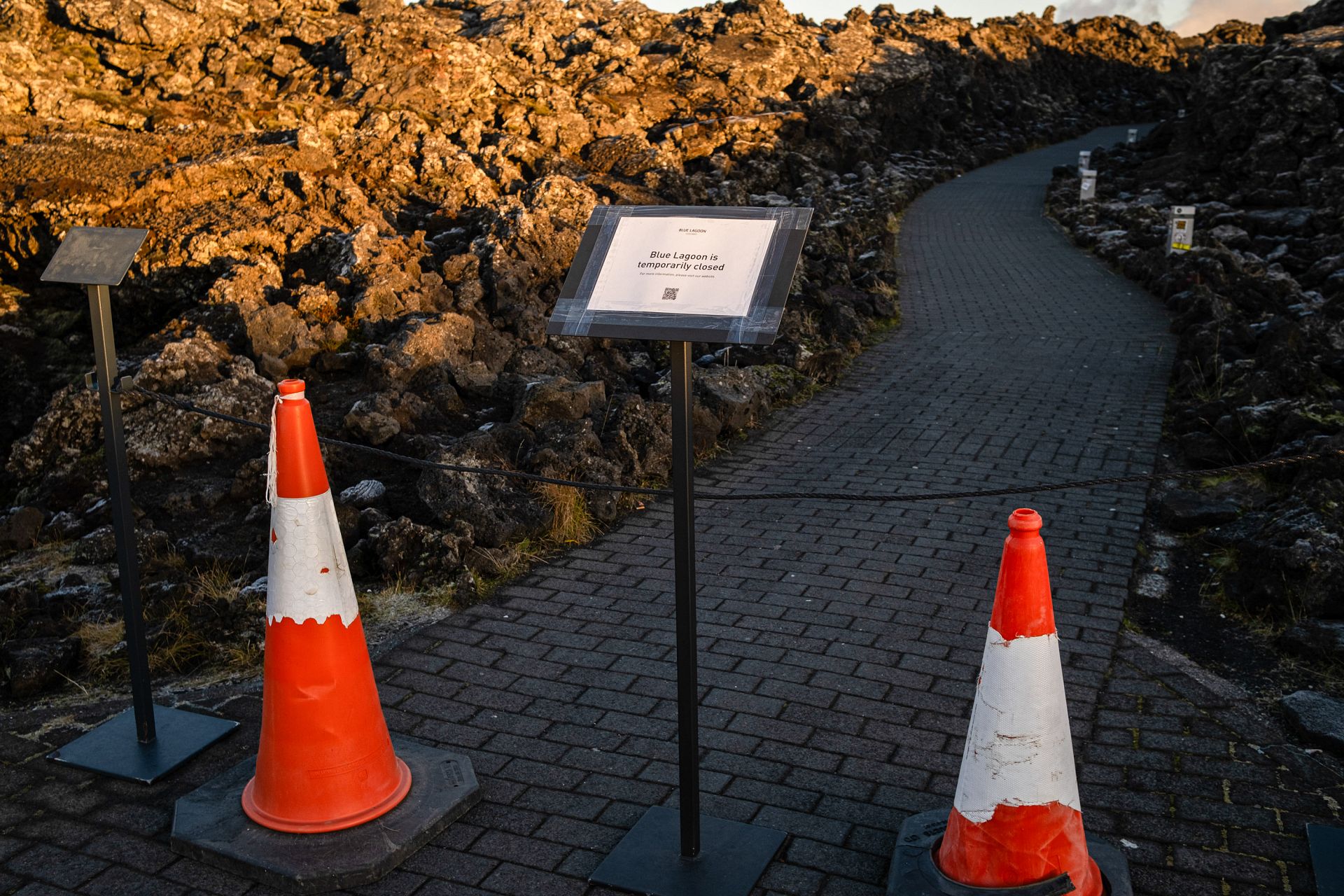 Iceland Declares State Of Emergency Over Escalating Earthquakes And