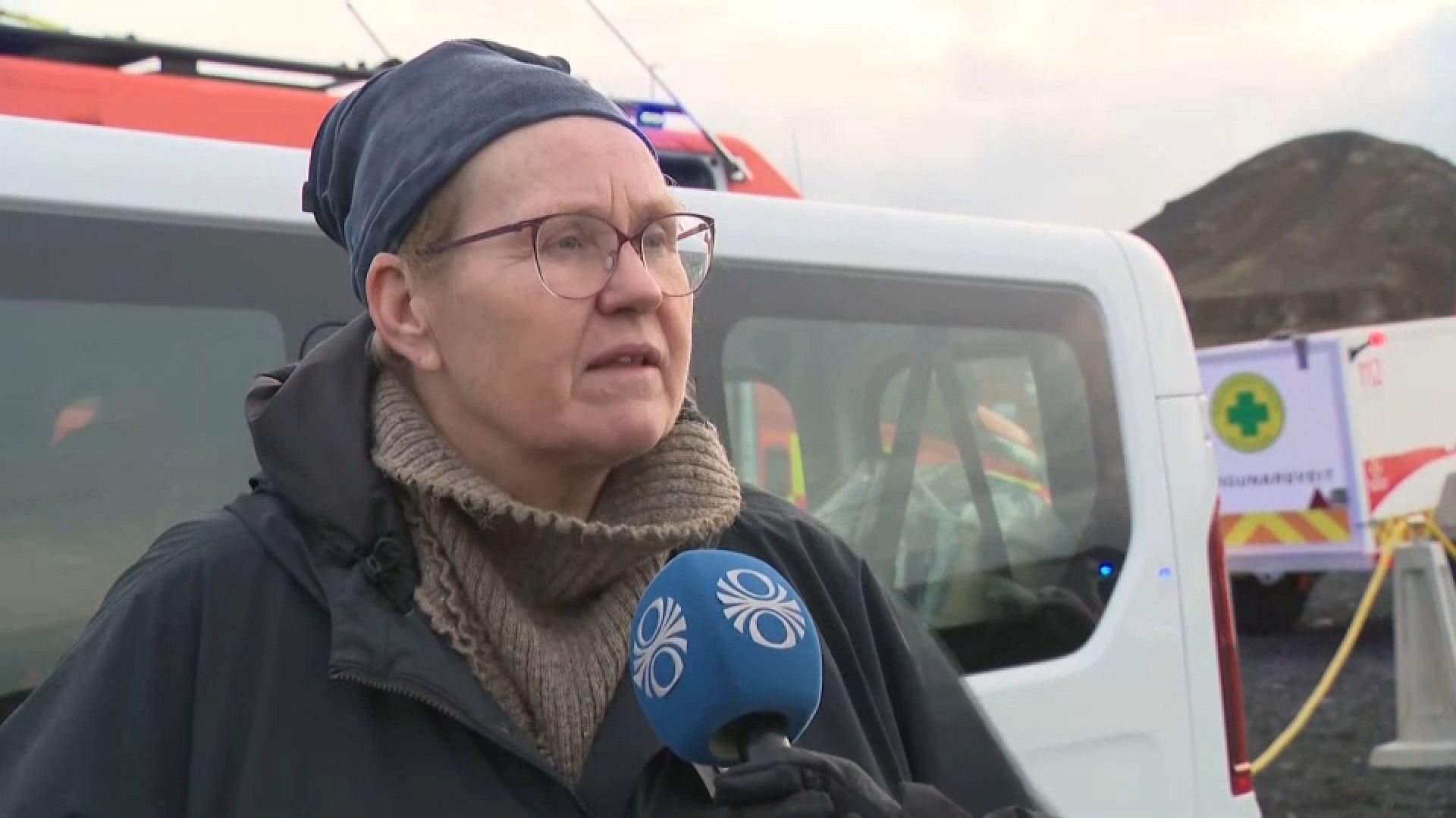 Iceland volcano warning: Evacuated residents allowed home for five ...