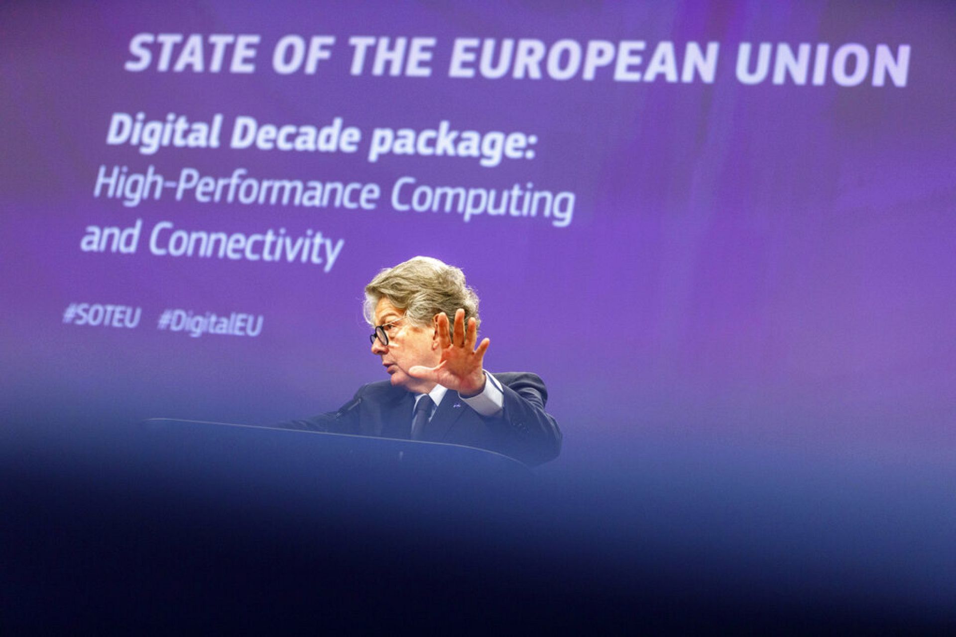 Europe has lost the AI race. It can't ignore the quantum computing one ...