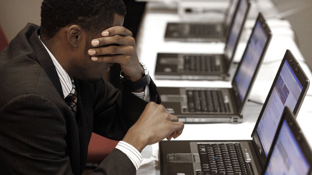 British-Nigerian hacker pleads guilty to $6m fraud in US court | Africanews