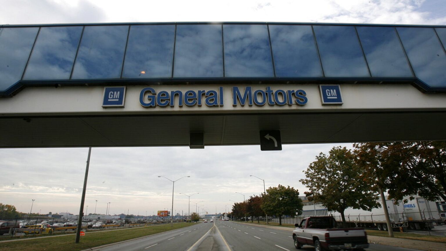 General Motors to lower spending on autonomous vehicle efforts | Euronews