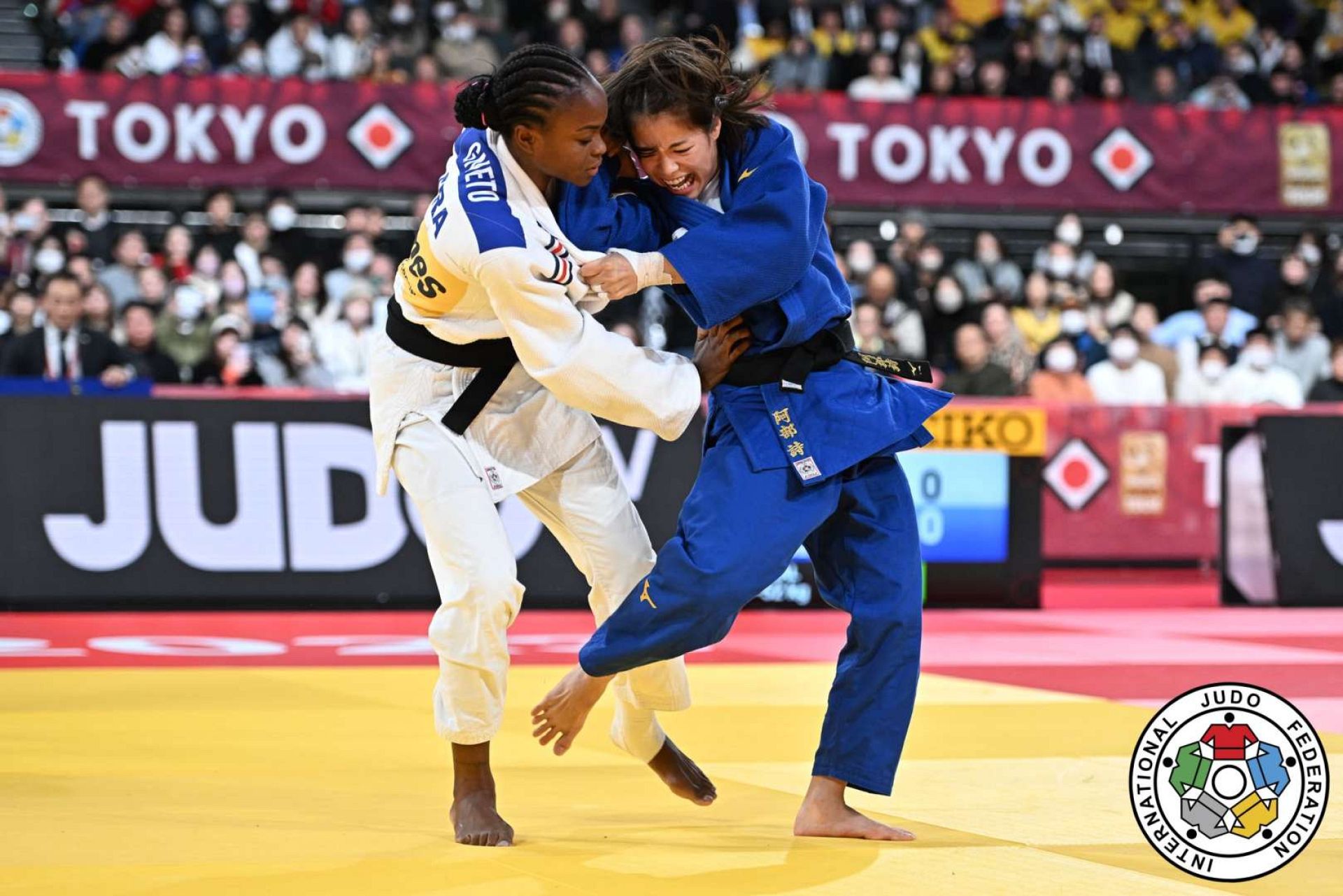 Espectacular despliegue de las mejores técnicas de judo en la final del ...