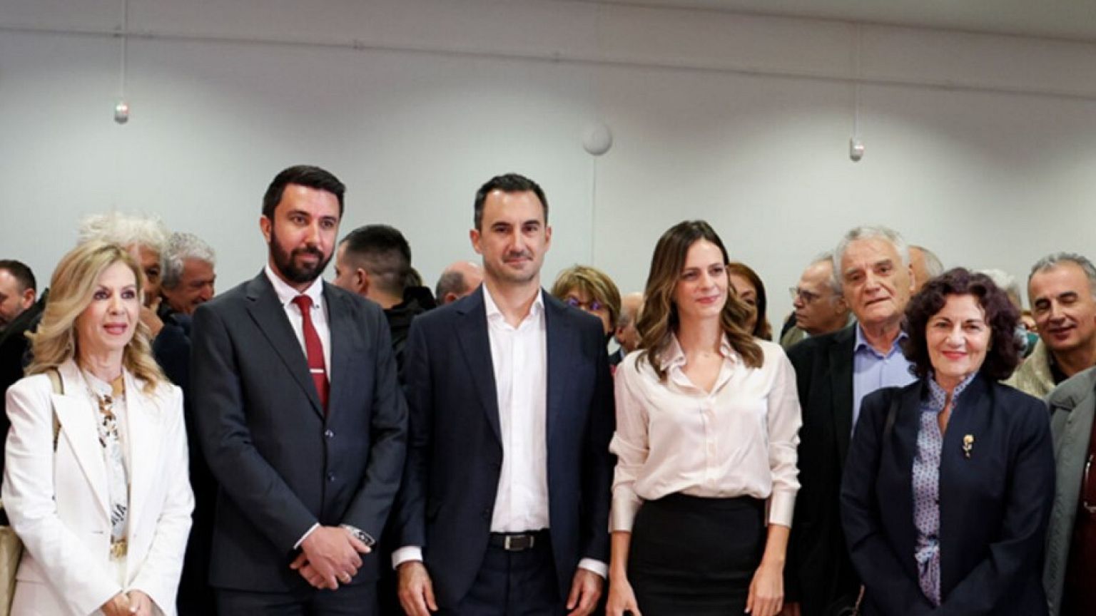«Νέα Αριστερά» το όνομα της νέας κοινοβουλευτικής ομάδας που συγκροτούν ...