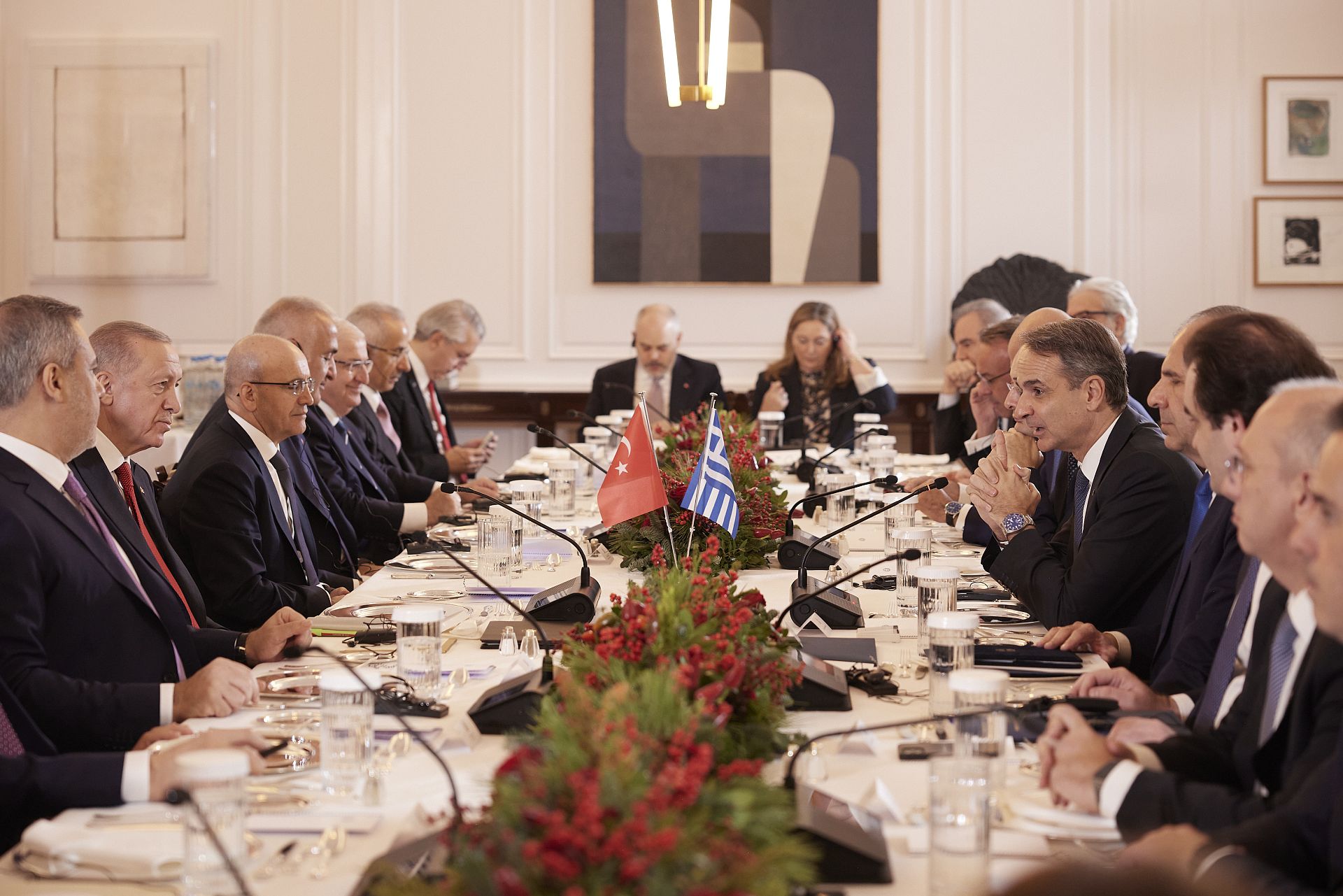 Ελληνοτουρκικά: Το κείμενο της ιστορικής «Διακήρυξης των Αθηνών» | Euronews