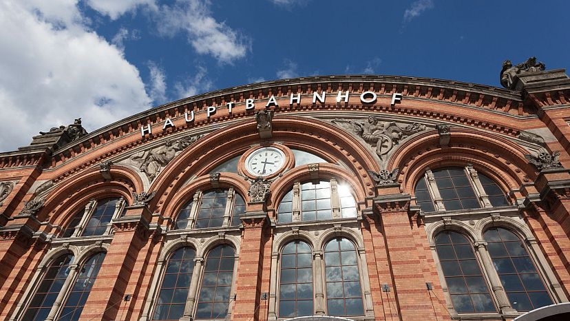 Planning a train adventure in 2024? These are the best stations in ...