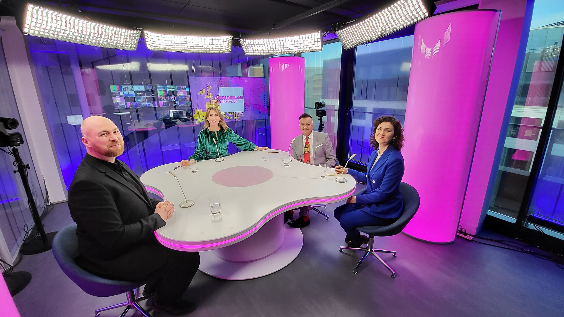 Brussels, my love? EU plays good cop at a bad COP? | Euronews