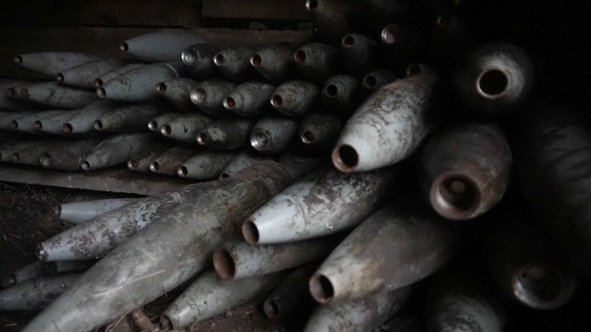 Fehlende Munition: Die Ukraine bekommt Militärhilfen aus dem Norden | Euronews