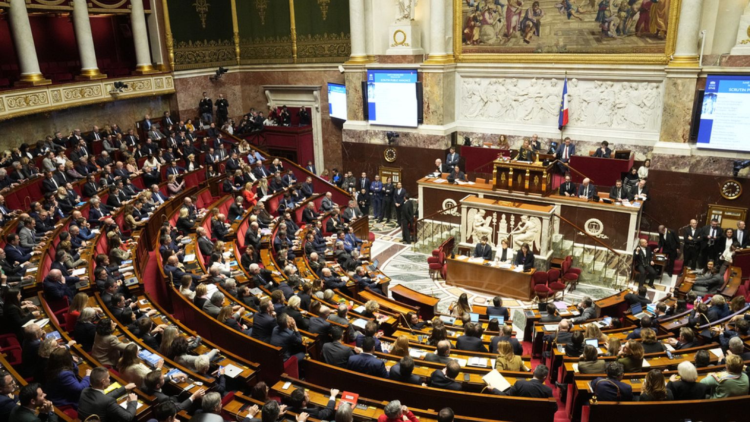 Fin de vie : deux projets de loi examinés à l'Assemblée nationale ...