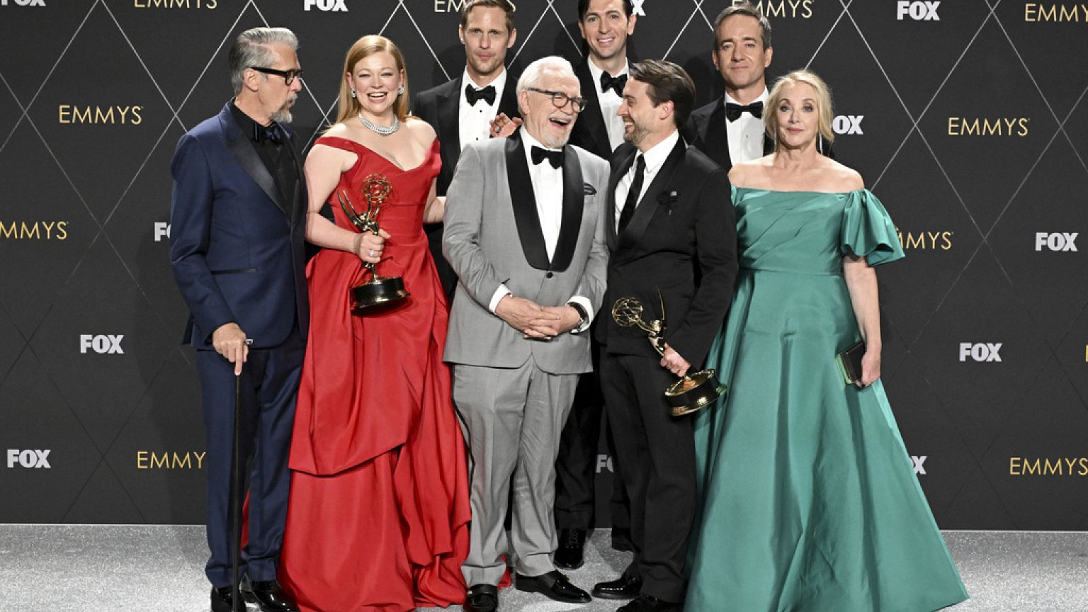 Ecco i vincitori degli Emmy Award 2024: Succession, The bear e Beef le serie più premiate | Euronews