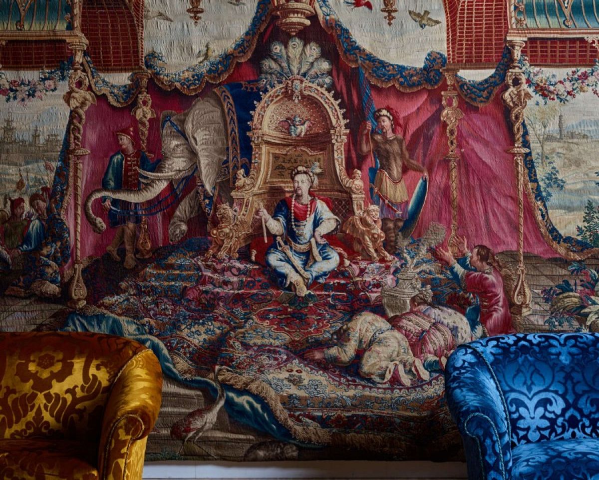 Prestigious Rome hotel welcomes guests to its over 1,000 piece private ...