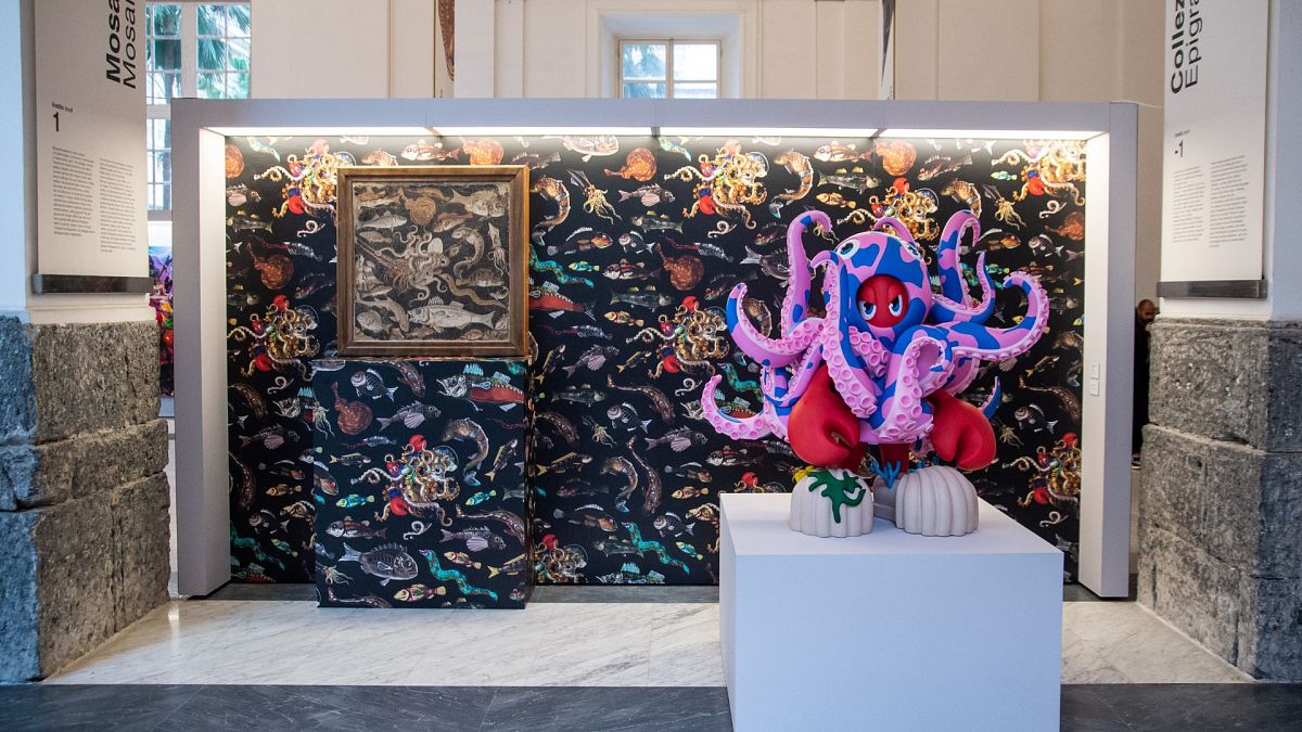 Meet Philip Colbert: The British pop artist who became a lobster | Euronews