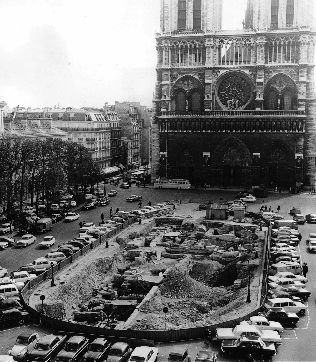 Story of the Seine: Paris exhibition explores history of the river ...