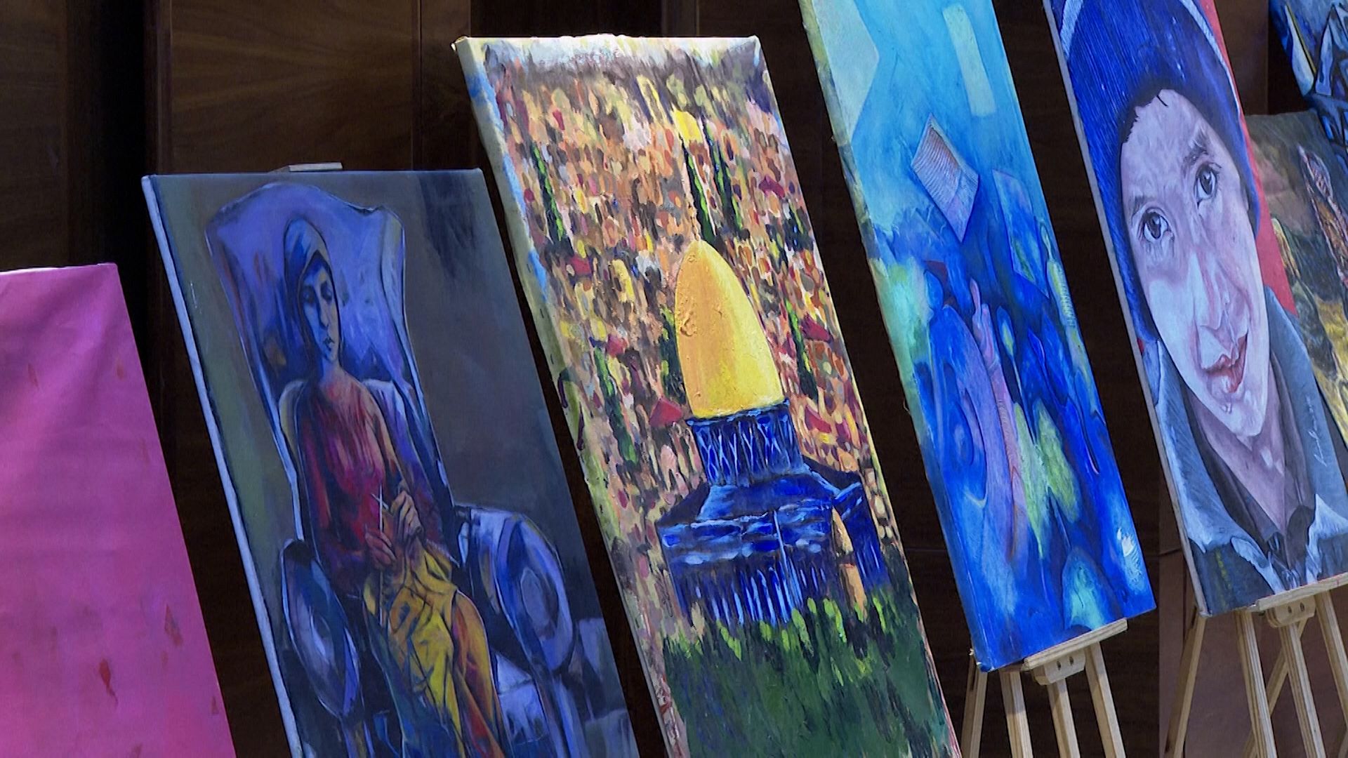 Video. West Bank museum displays 'last survivors of Palestinian art ...