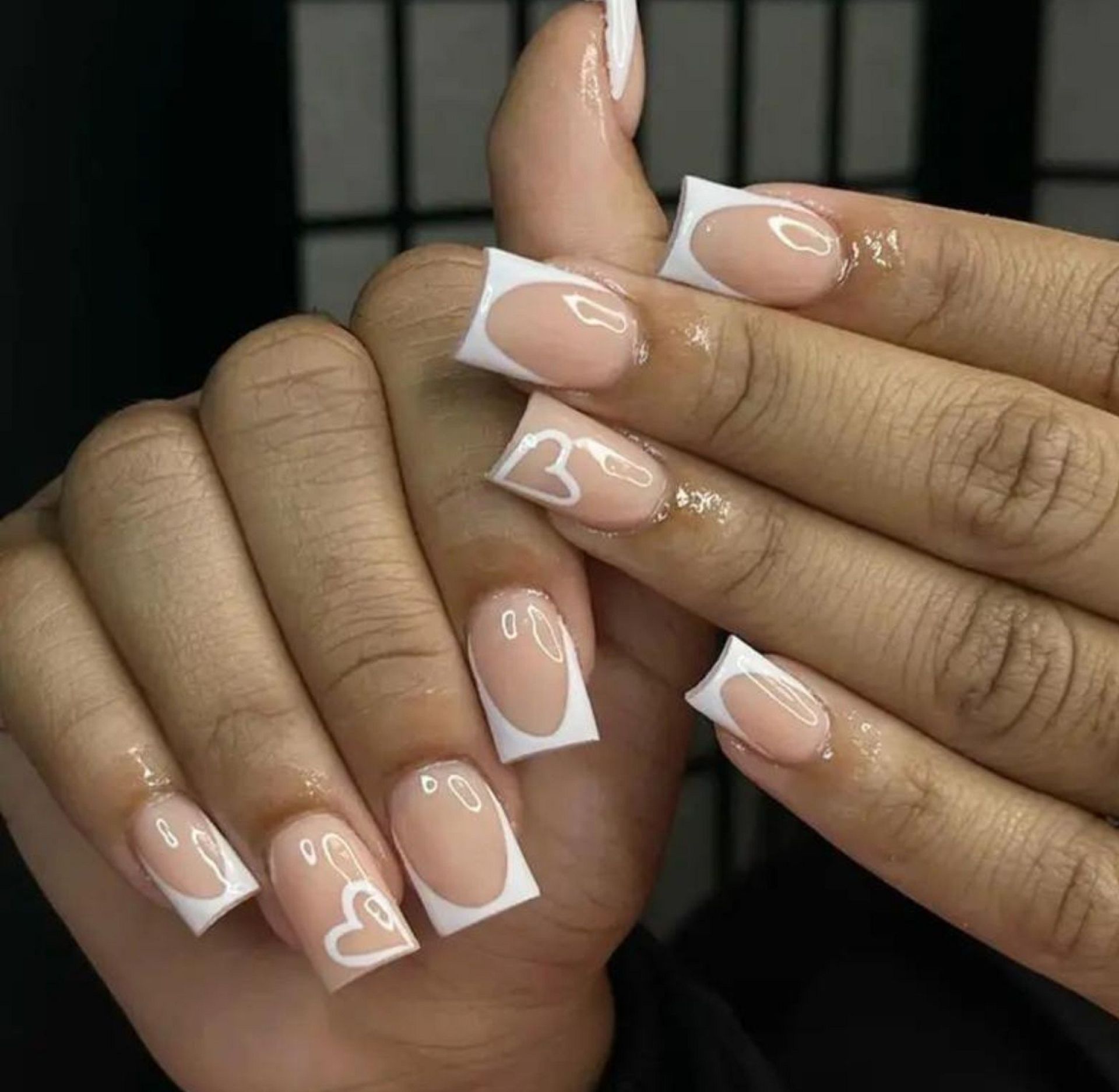 Coquette, mob wife & magnetic hearts: The top 5 nail trends this ...