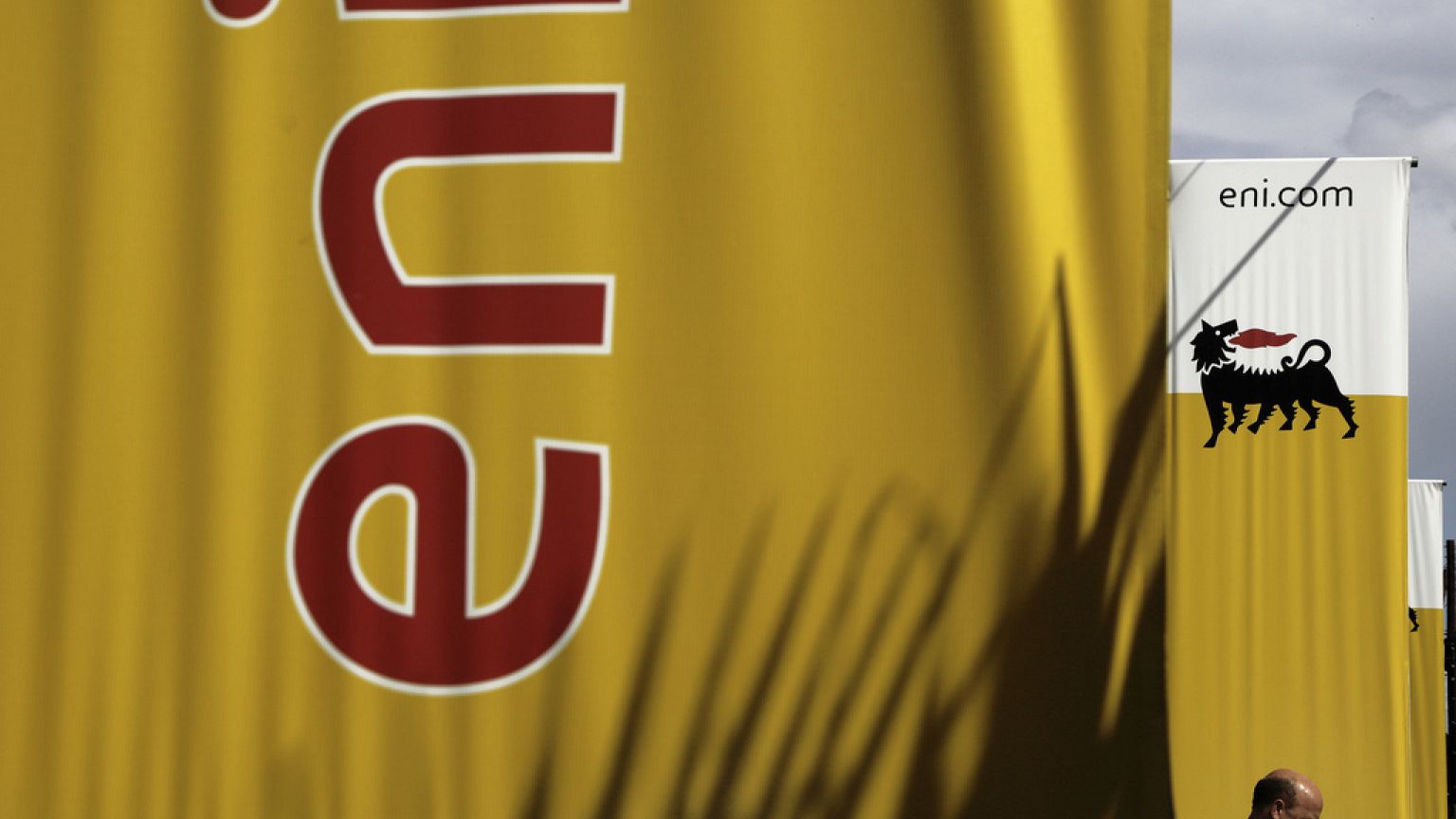 Lower oil and natural gas prices hit Eni's earnings in the fourth ...