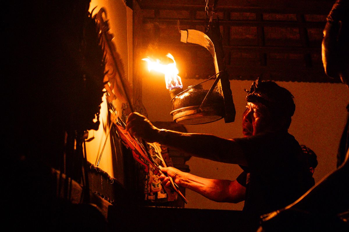 WATCH: The puppet master fanning the flames of traditional shadow ...