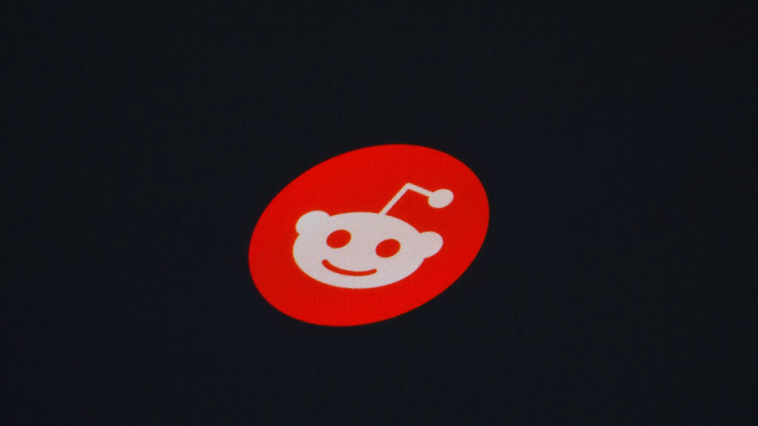 Reddit files for initial public offering, favouring frequent users ...