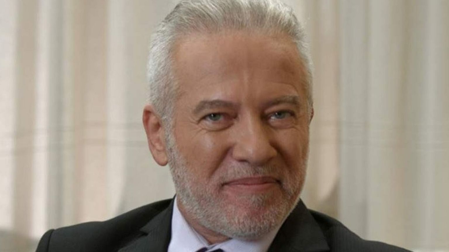 "كازانوفا الدراما اللبنانية".. فادي إبراهيم يرحل مبكّراً بعد مسيرة فنية ...