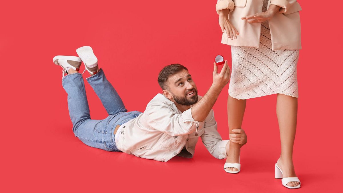 Love, Gloves and Cocktails: What are Leap Year superstitions in Europe ...