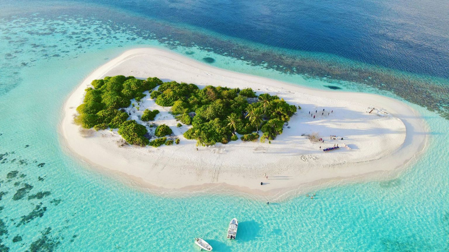 Get a taste of local life in the Maldives with these community-led ...