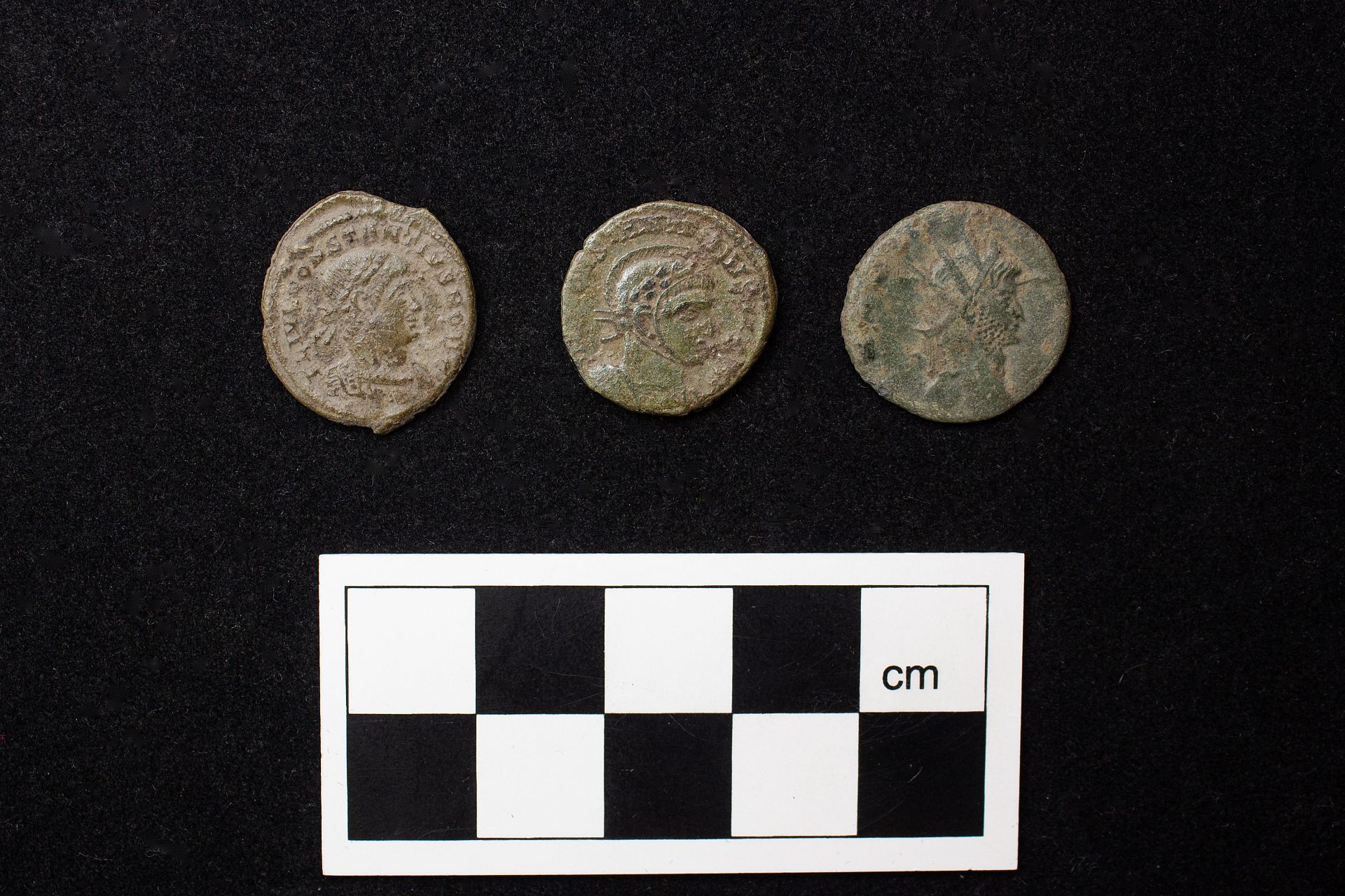 Archaeologists discover 'remarkable' Roman villa complex at UK housing ...