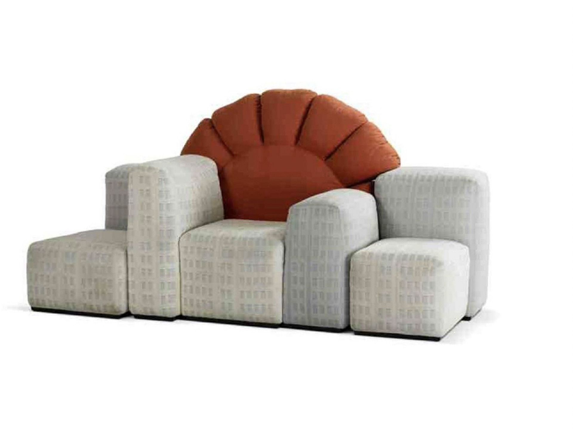 Voluptuous chairs and sunset sofas: Remembering Gaetano Pesce's most iconic works | Euronews