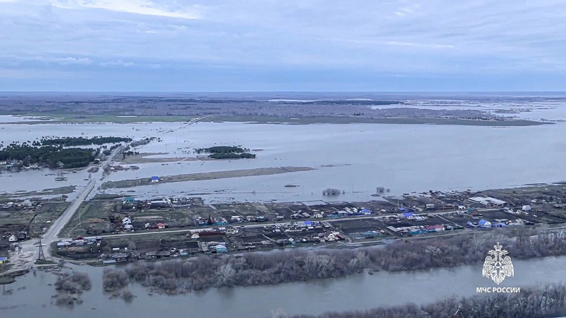 Decenas De Miles De Afectados Por Las Inundaciones En Rusia Y