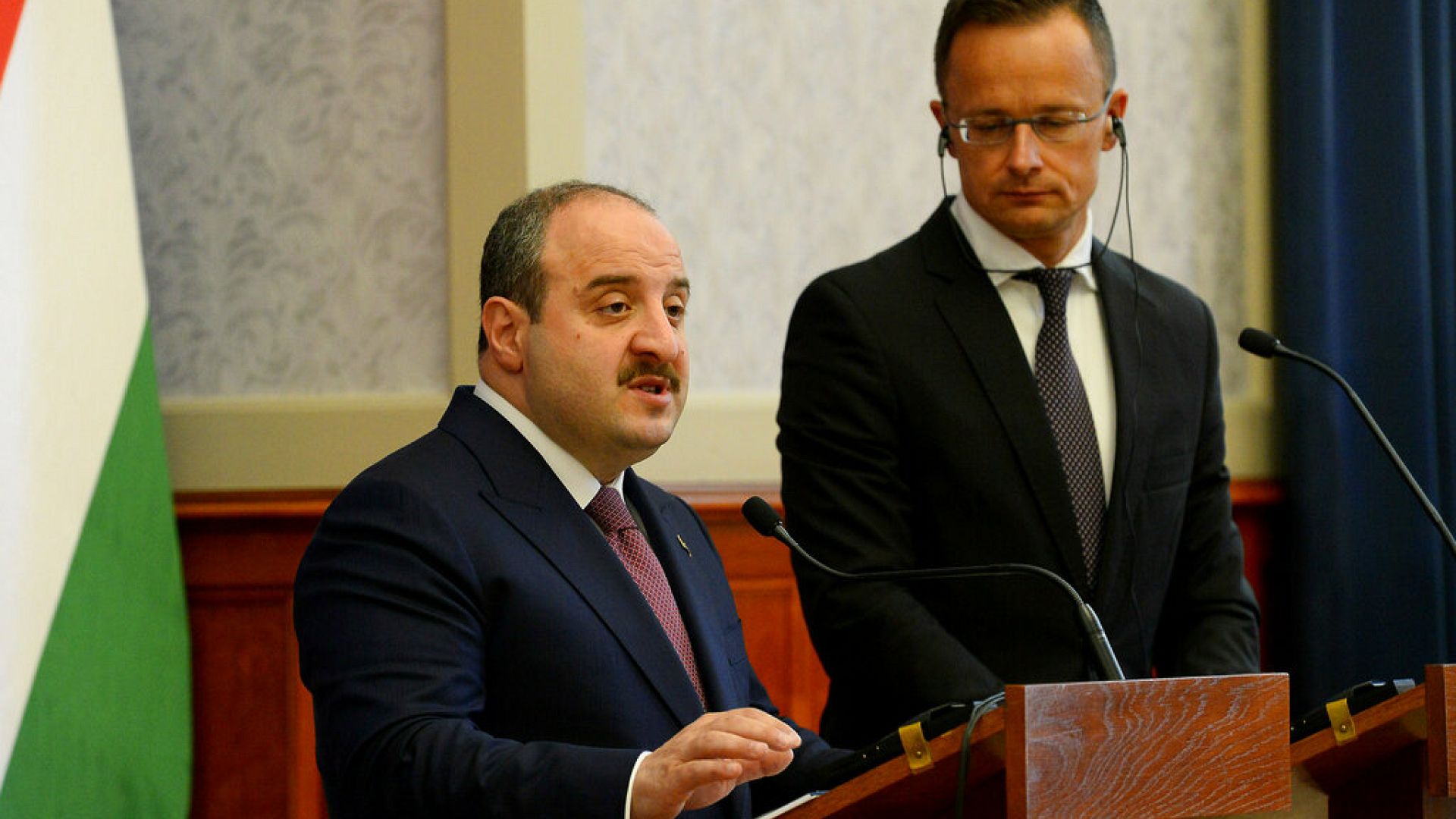 Gazeteci Metin Cihan ve eski Bakan Varank arasında İsrail’e silah ...