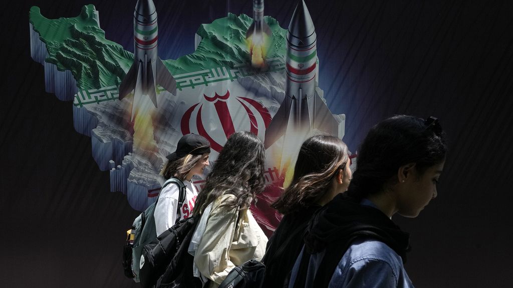 Flights forced to turn back after Iran missile attack closes airspace ...