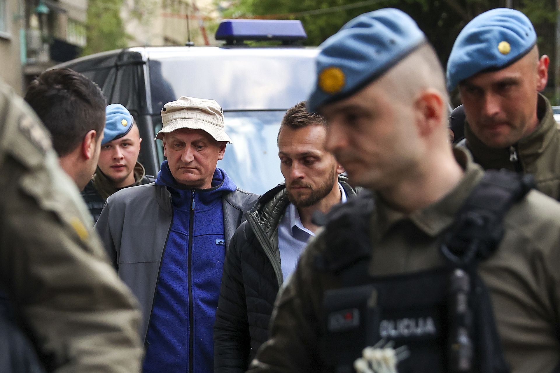 Police in Bosnia arrest 23 suspected members of drug kingpin's 'inner ...