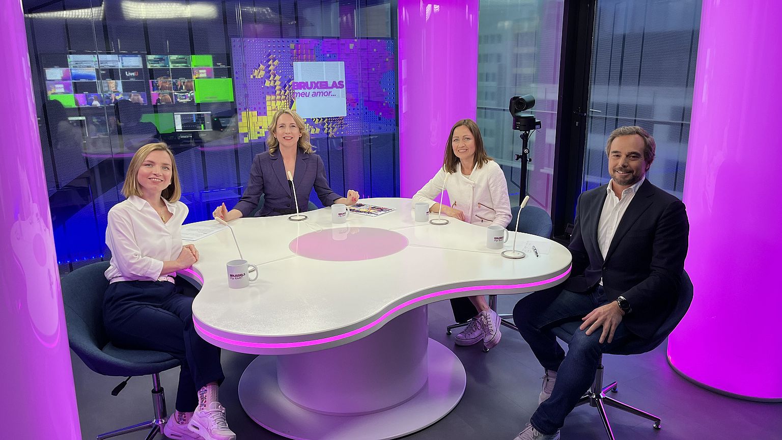 Brussels, my love? Press under pressure all across the EU | Euronews