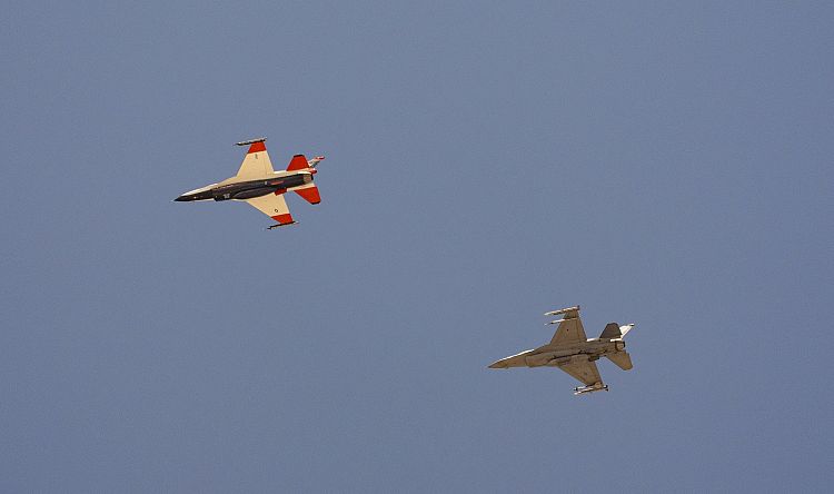 An AI-controlled test jet fighter has taken to the skies. This is why ...