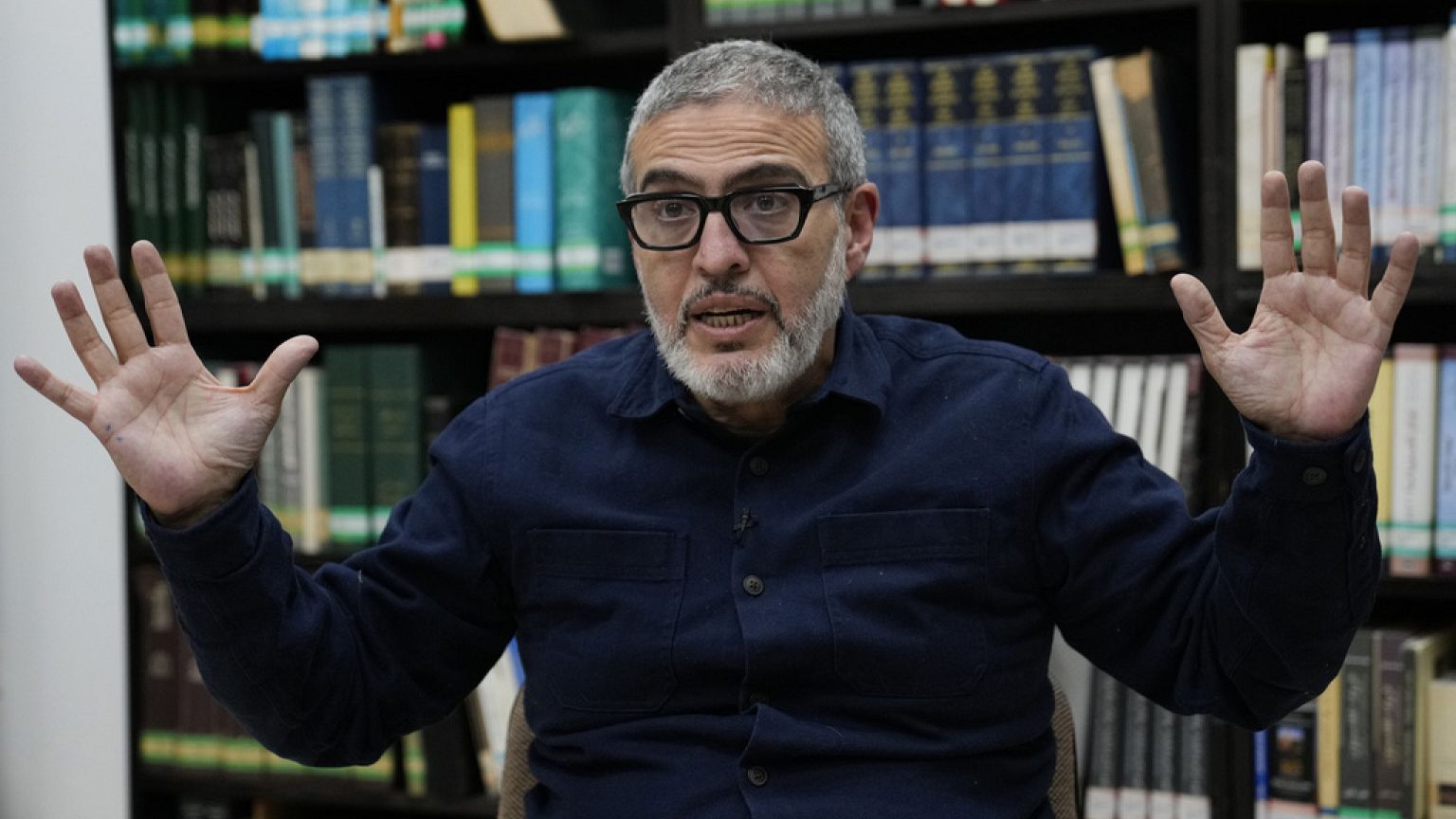 Gazze'de gönüllü çalışan İngiliz doktor Ebu Sitte'nin Fransa'ya ...