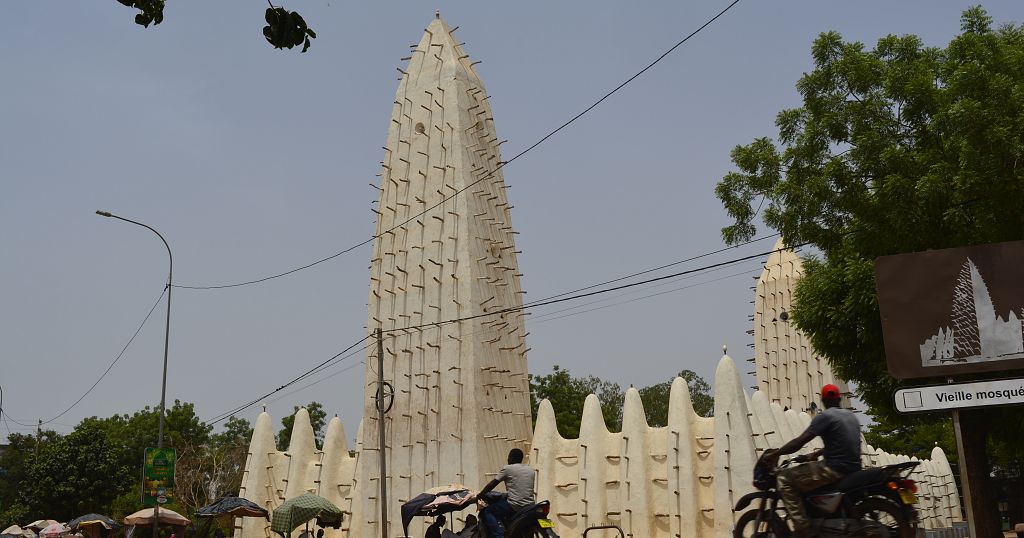 Unique mosque in historic Burkina Faso city retains its authenticity ...