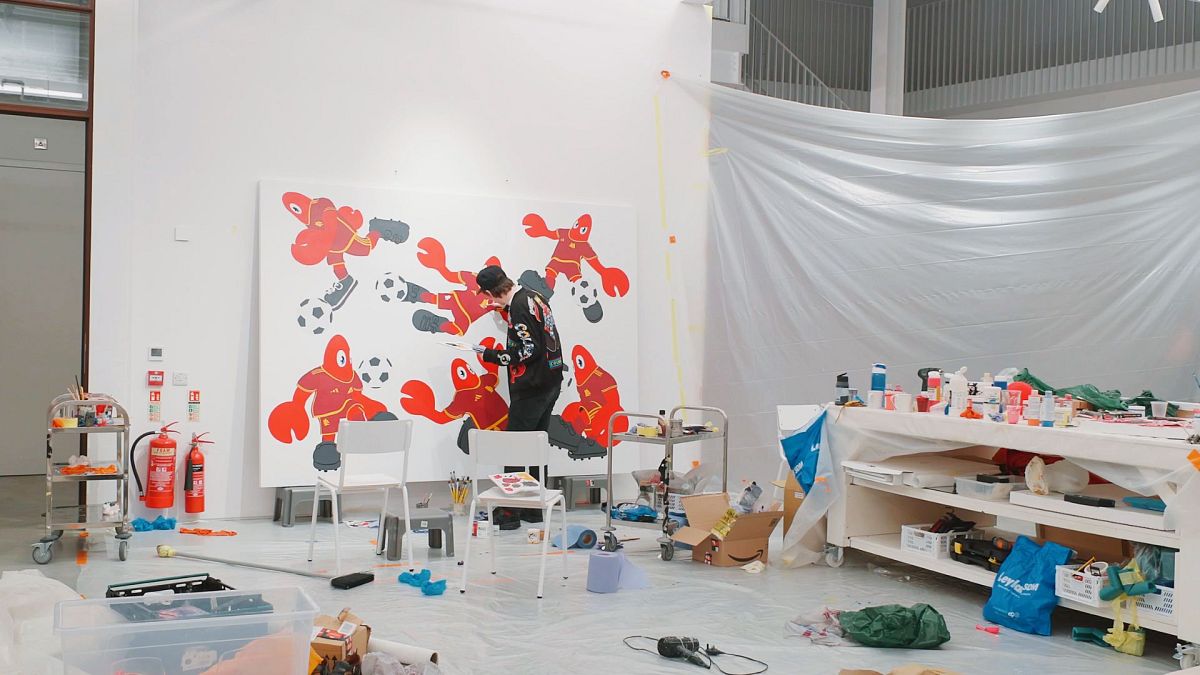 Art meets football: Philip Colbert teams up with AS Roma players to ...