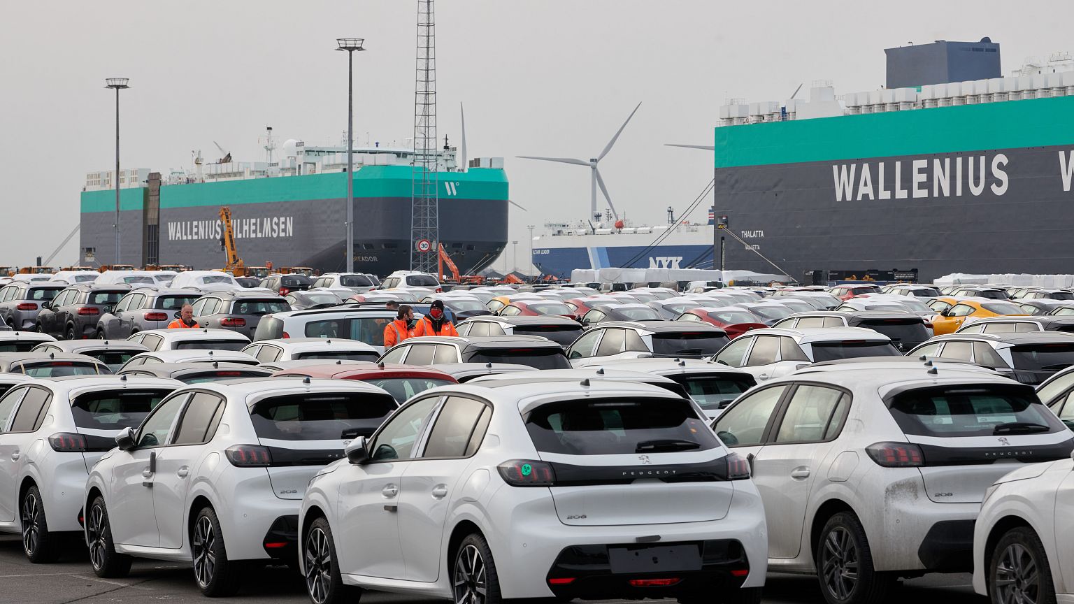 European ports turned into car parks as EV makers hunt buyers | Euronews