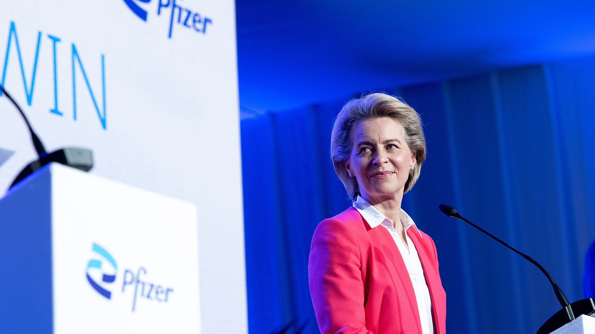 How the love story between von der Leyen and Pfizer turned sour | Euronews