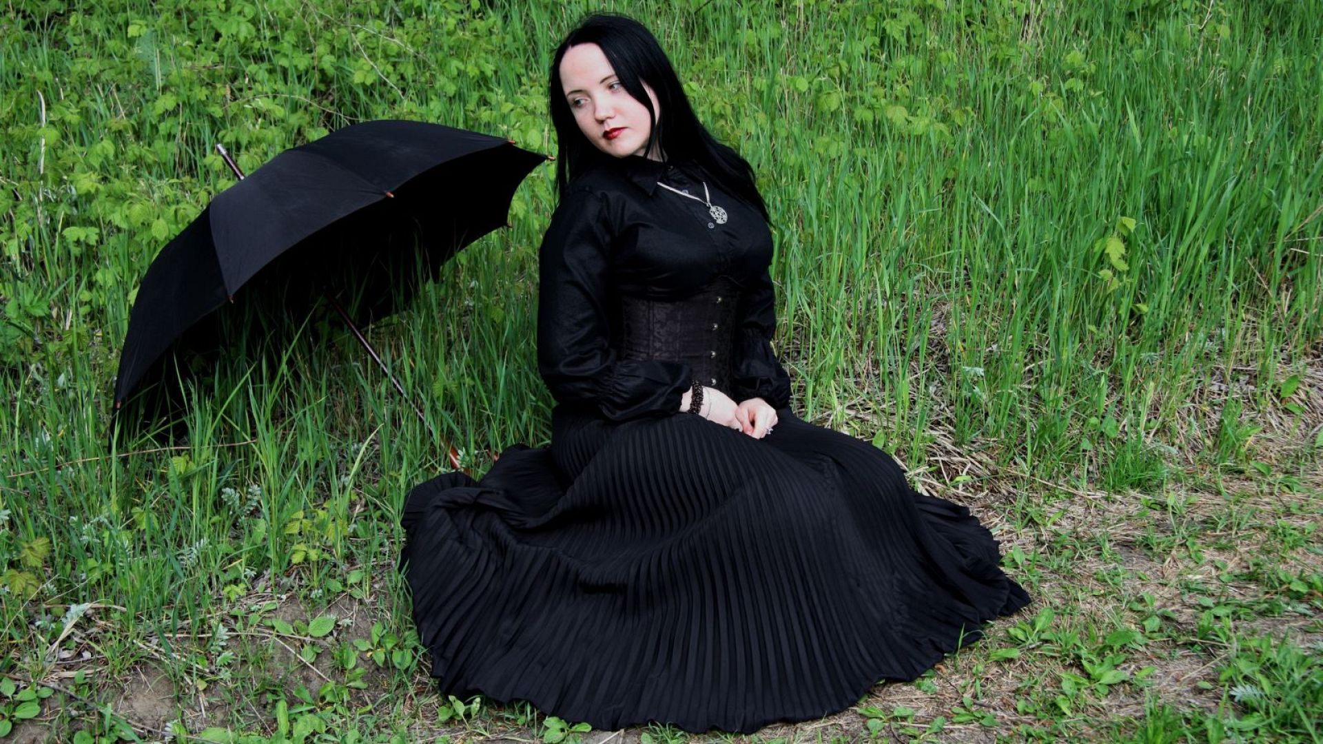 On Wednesdays we wear black: How to celebrate World Goth Day in Europe ...