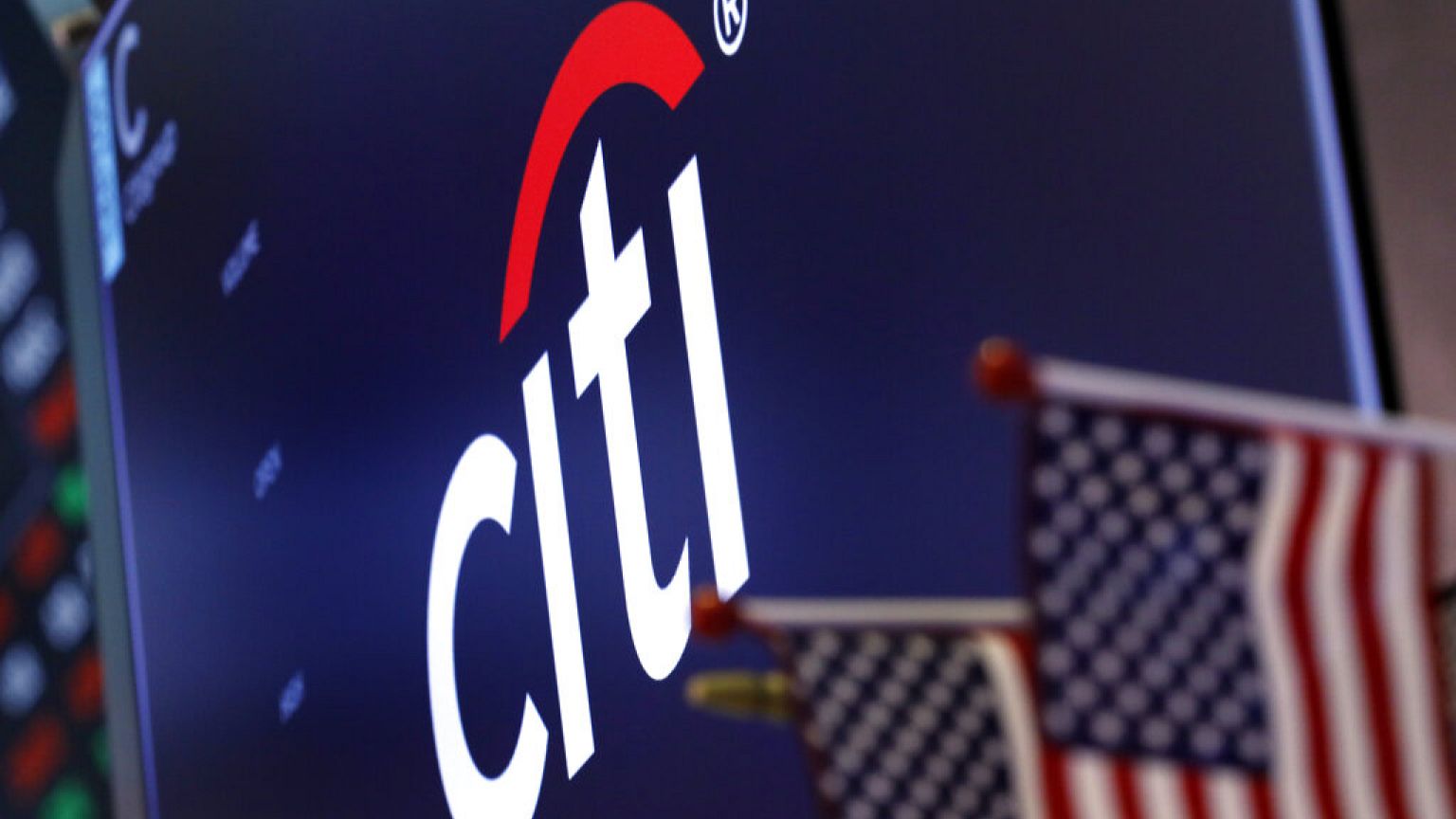 Citigroup fined millions in UK over 'fat-finger' trading error | Euronews