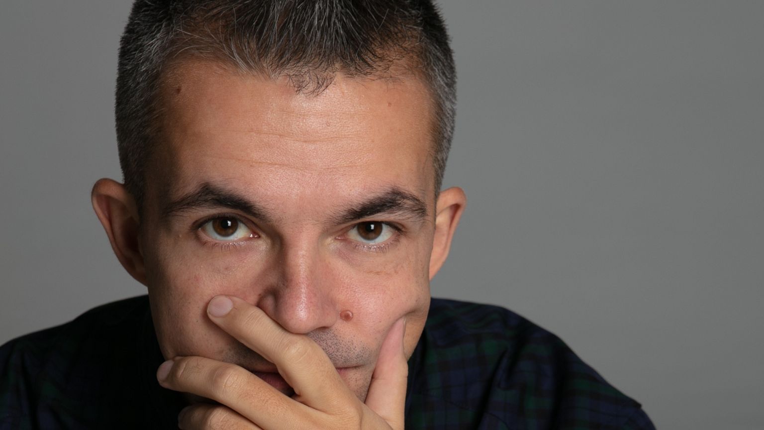 Sasha Filipenko: 'It is difficult for Belarusians to fight both their ...