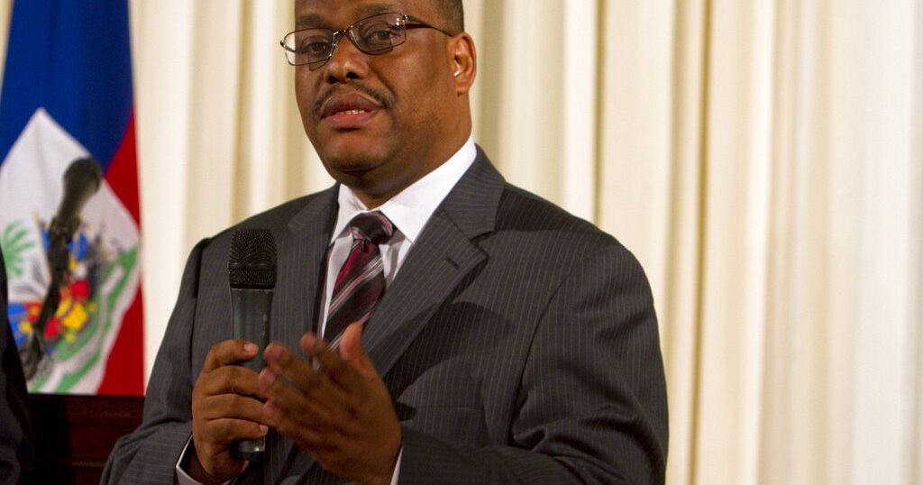 Haiti names new PM as country plots return to order | Africanews